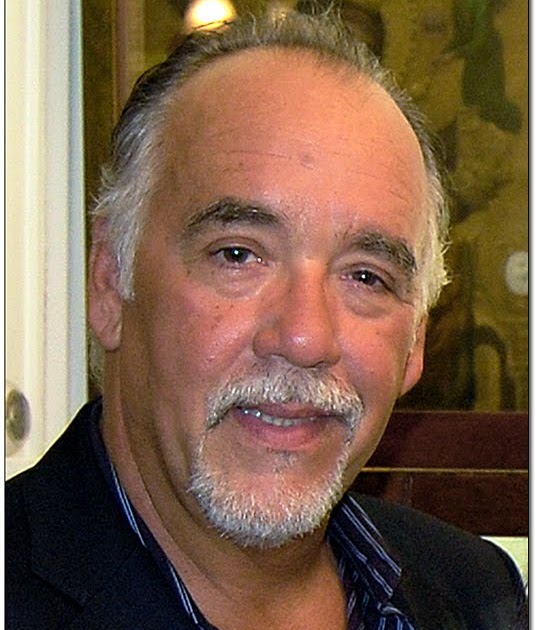 Il Regno: Evoking the Mirror: An Interview With Writer Fred Gardaphé