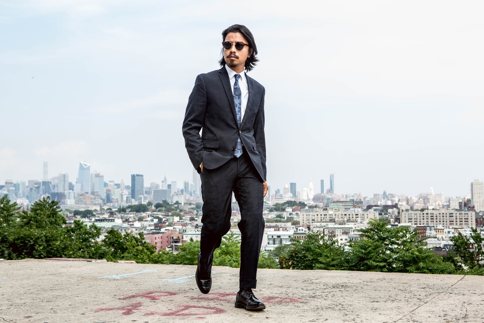 #SETTINGTHEBAR with BAR 3 featuring 3 suits and 1 tie.