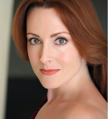 BWW Reviews: Singer LAURA DICKINSON Rocks CD Release Party at Vitello's