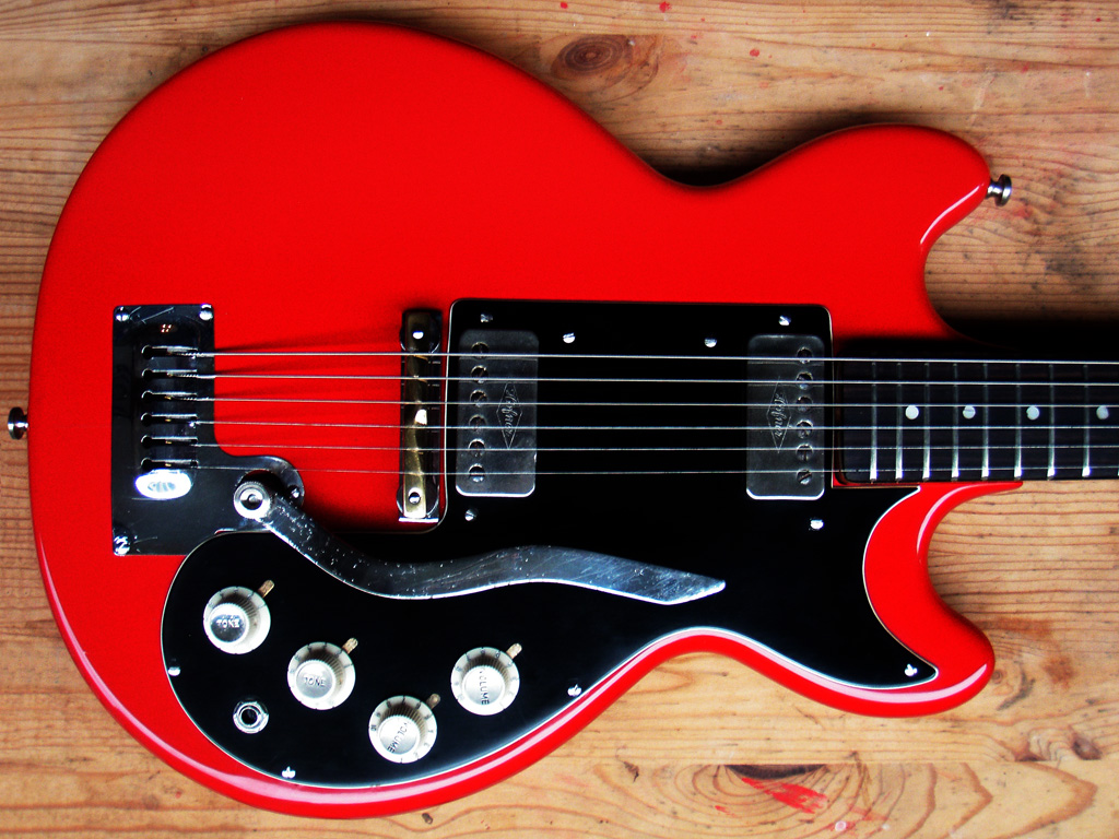 Hofner Colorama II restoration project (part 20) - Putting it all back ...