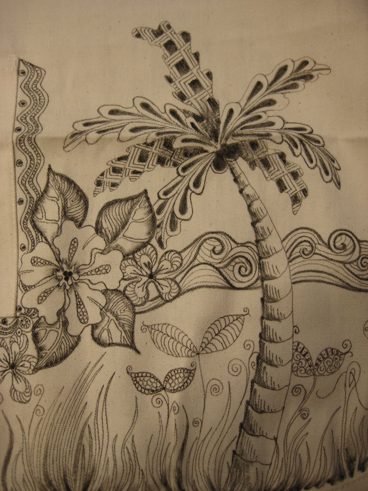 pattsart: JURY DUTY BE GONE...Zentangle to relax!