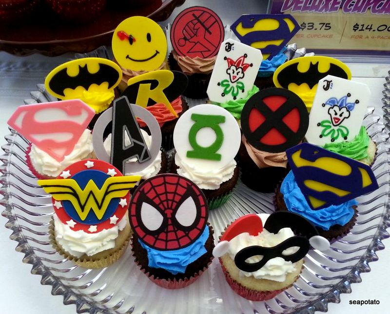 Savvy Shopping, Deals & Reviews: Superhero Cupcakes by Geek Sweets