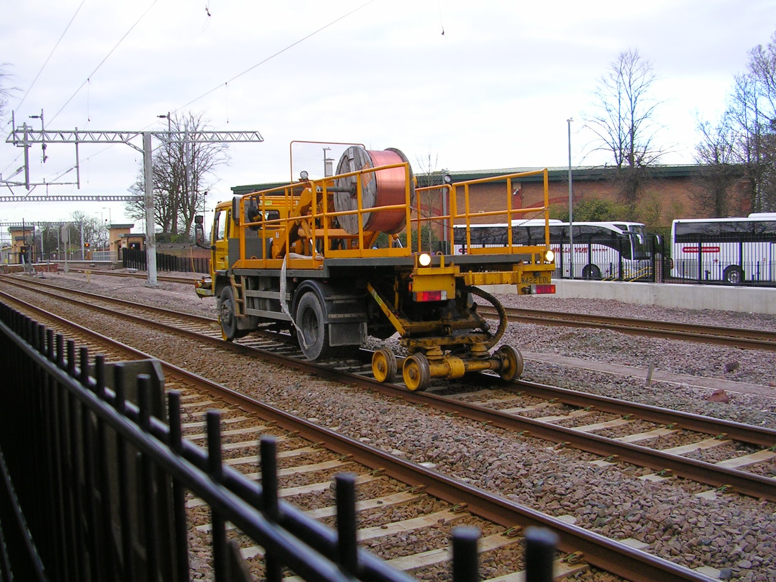 Northwest Sparks News: Wiring at Huyton Junction