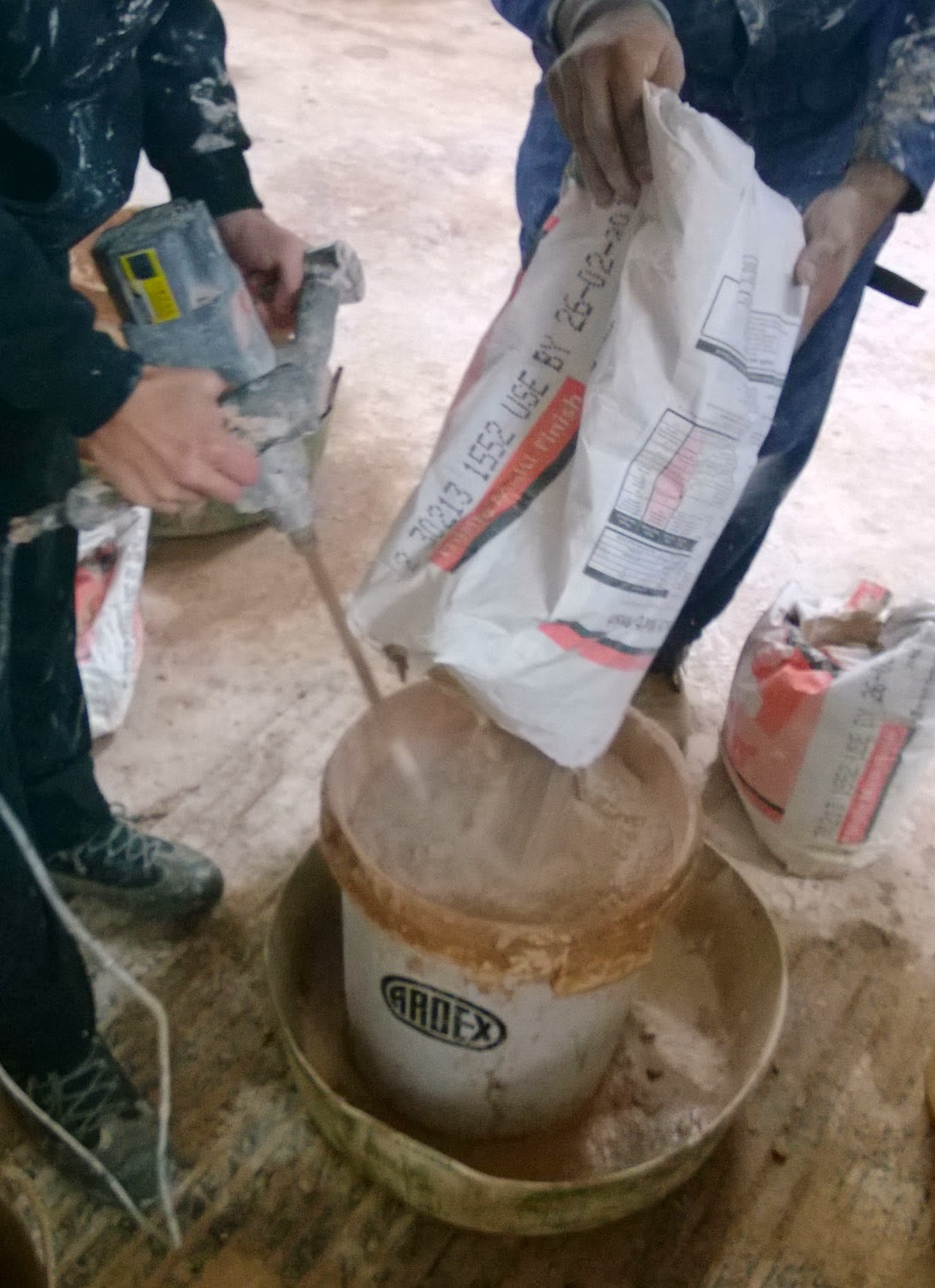 Old School In Bulgaria: Plastering Course Weekend One