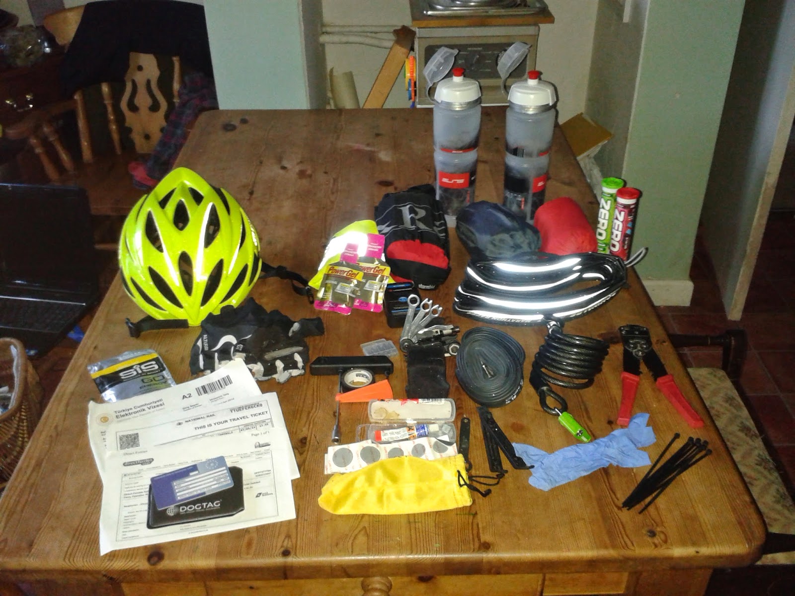 Transcontinental bike race: Kit List