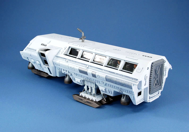 RENEDK MODELS: Moebius 'The Moon Bus'