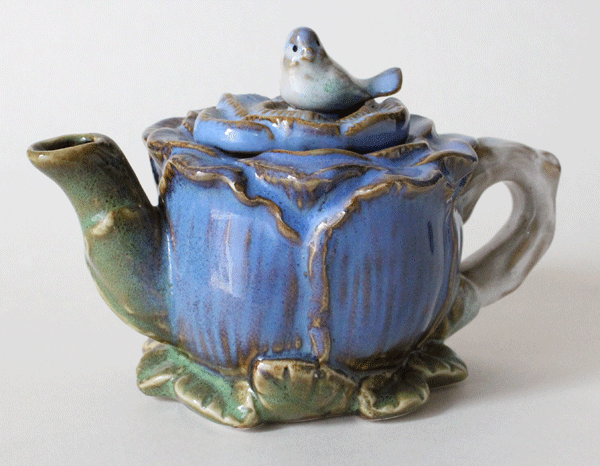Stuff To Treasure: Ceramic Flower Teapot with Bird
