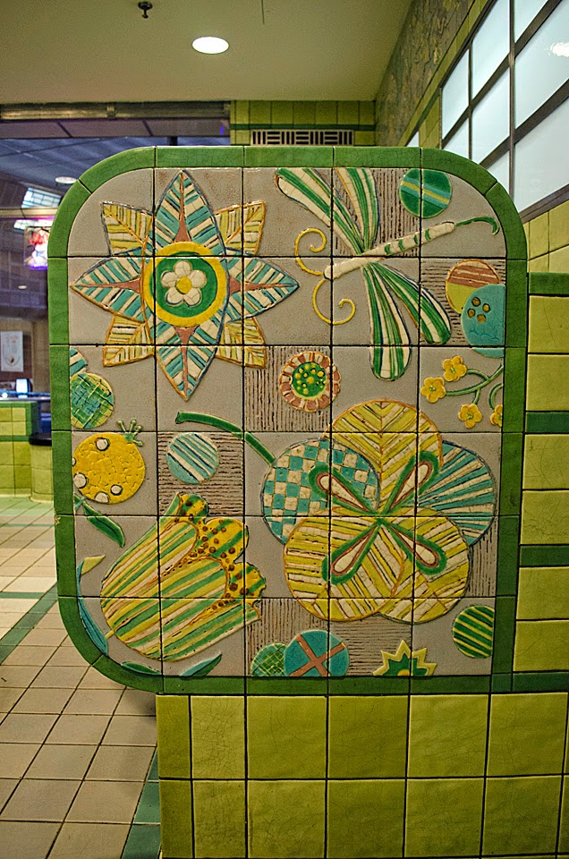 A Sometime Architourist: ARCHITECTURAL CERAMICS IN THE QUEEN CITY