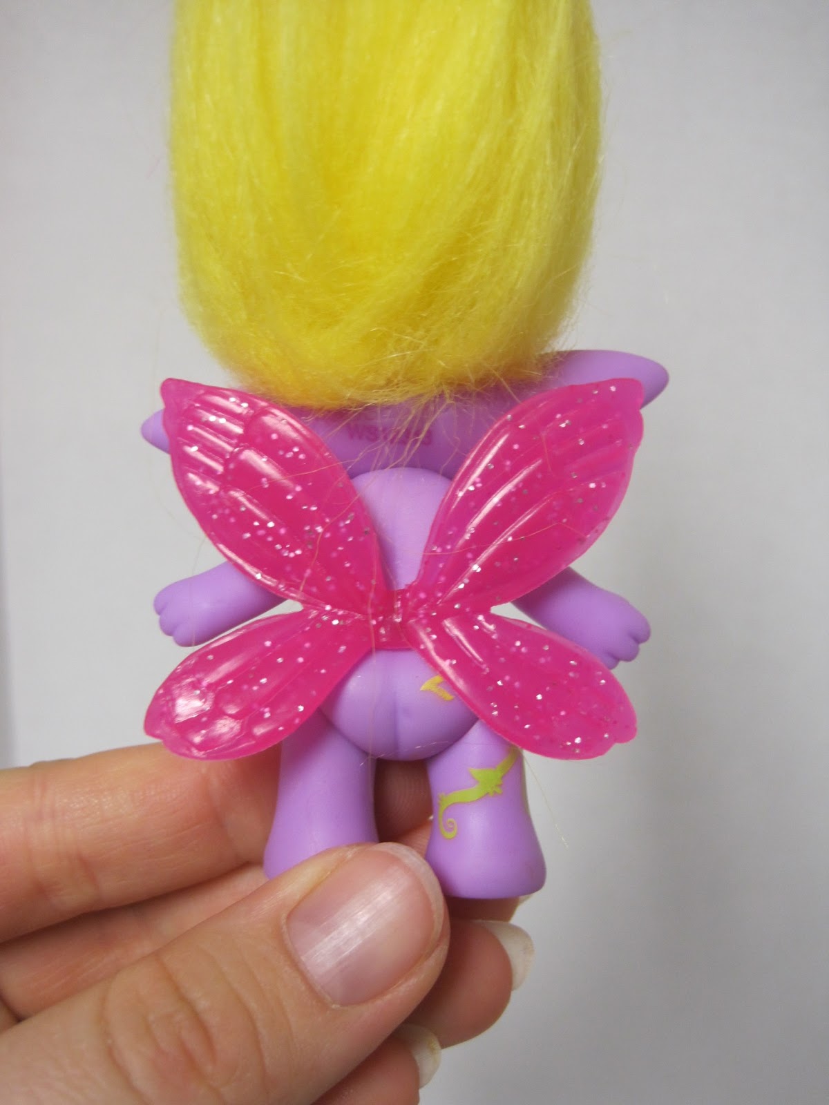 Never Grow Up: A Mom's Guide to Dolls and More: Toy Review: The Zelfs