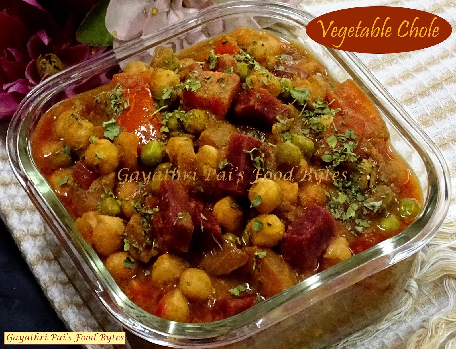 Gayathri Pai's Food Bytes: Vegetable Chole with Rice Bhakri.