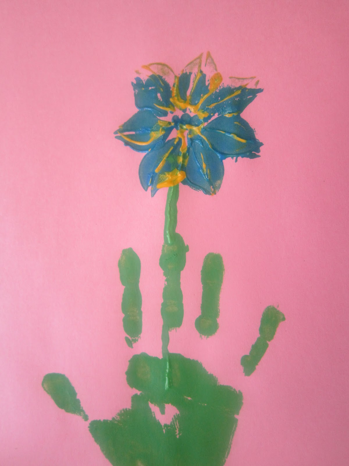 The Preparing Homemaker: Kids, Hand print flowers