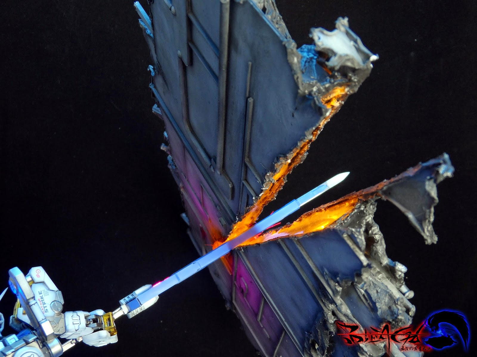 Custom Build: DM 1/100 Sword Strike Gundam Ver. RM with Diorama and LED