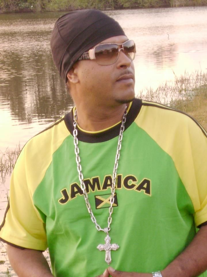 Reggaediscography: FRANKO BRIAN - DISCOGRAPHY: (Reggae Singer)