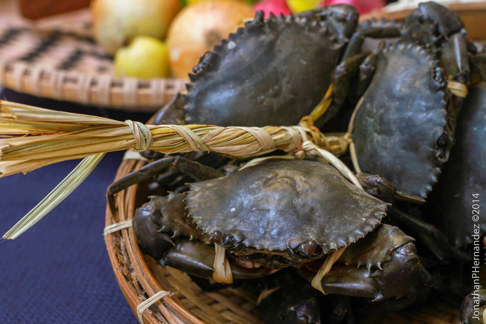 This is Life...: SINIGANG NA ALIMANGO SA BAYABAS