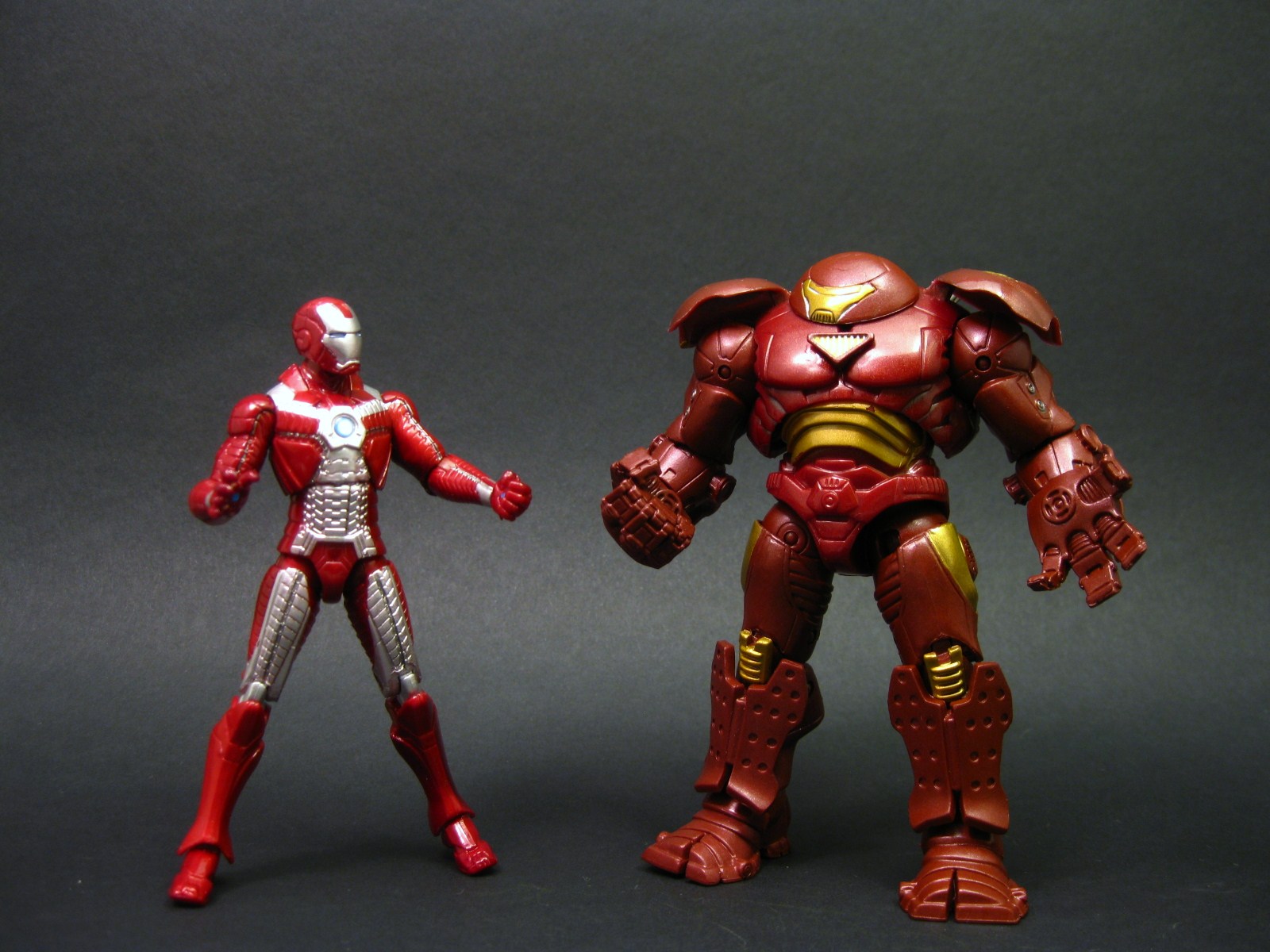 Chase Variant: Iron Man 2 Comic Series 3.75" Hulkbuster Armor