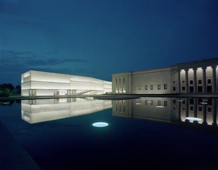The Amazing Things: The Amazing Museum Architecture Kansas City