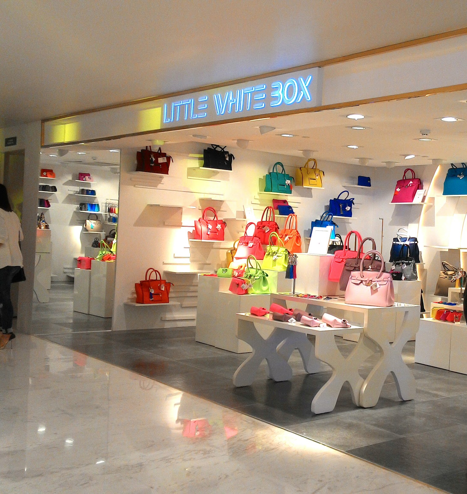 Brew of The Day: Little White Box - Save My Bag is now open in SM Makati!