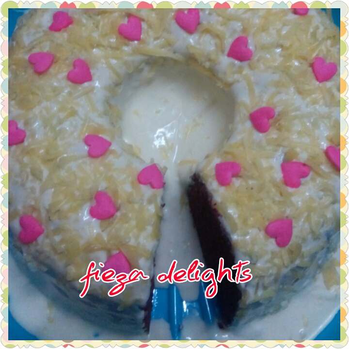 FIEZA DELIGHTS: KEK RED VELVET KUKUS TOPPING CHEESE MELELEH