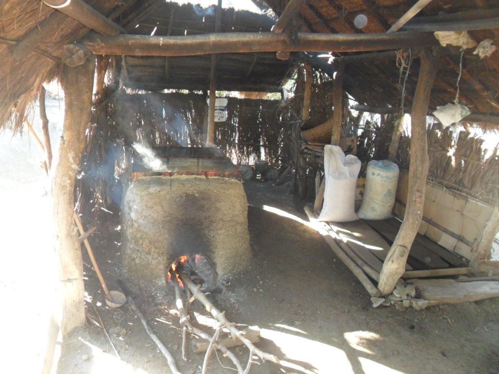 Discover the world with Kanuto: Salt Production of Pasuquin (Iodized Salt)