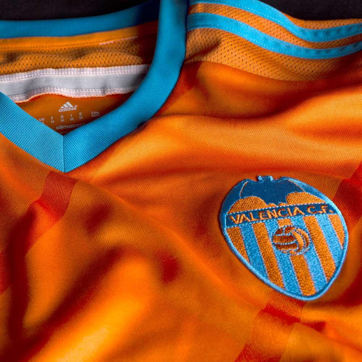 New Adidas Valencia 14-15 Kits - Footy Headlines
