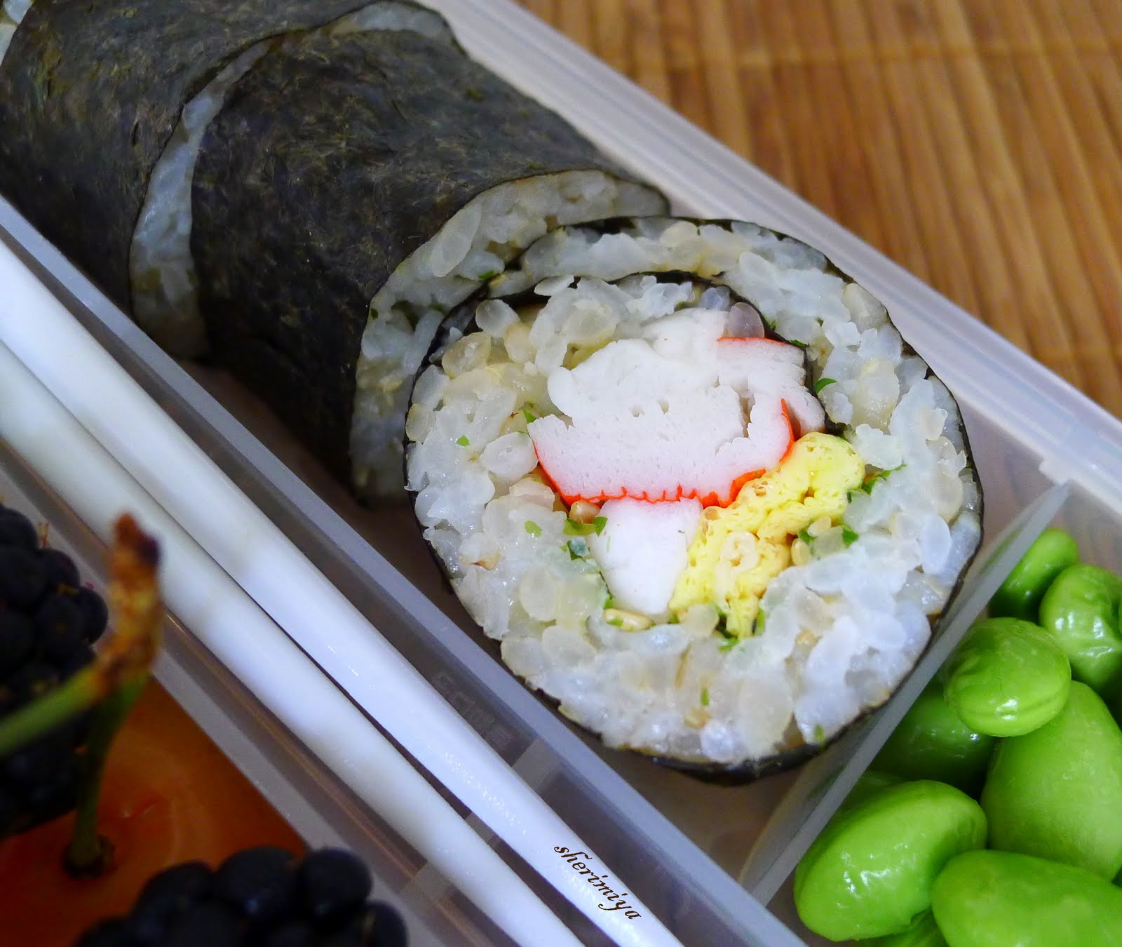 Happy Little Bento: Summer Sushi Bento