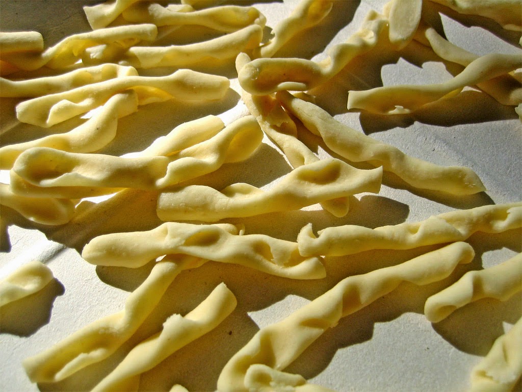 Il mondo di Luvi: Trofie, fusill, maccheroni o pasta la ferretto?