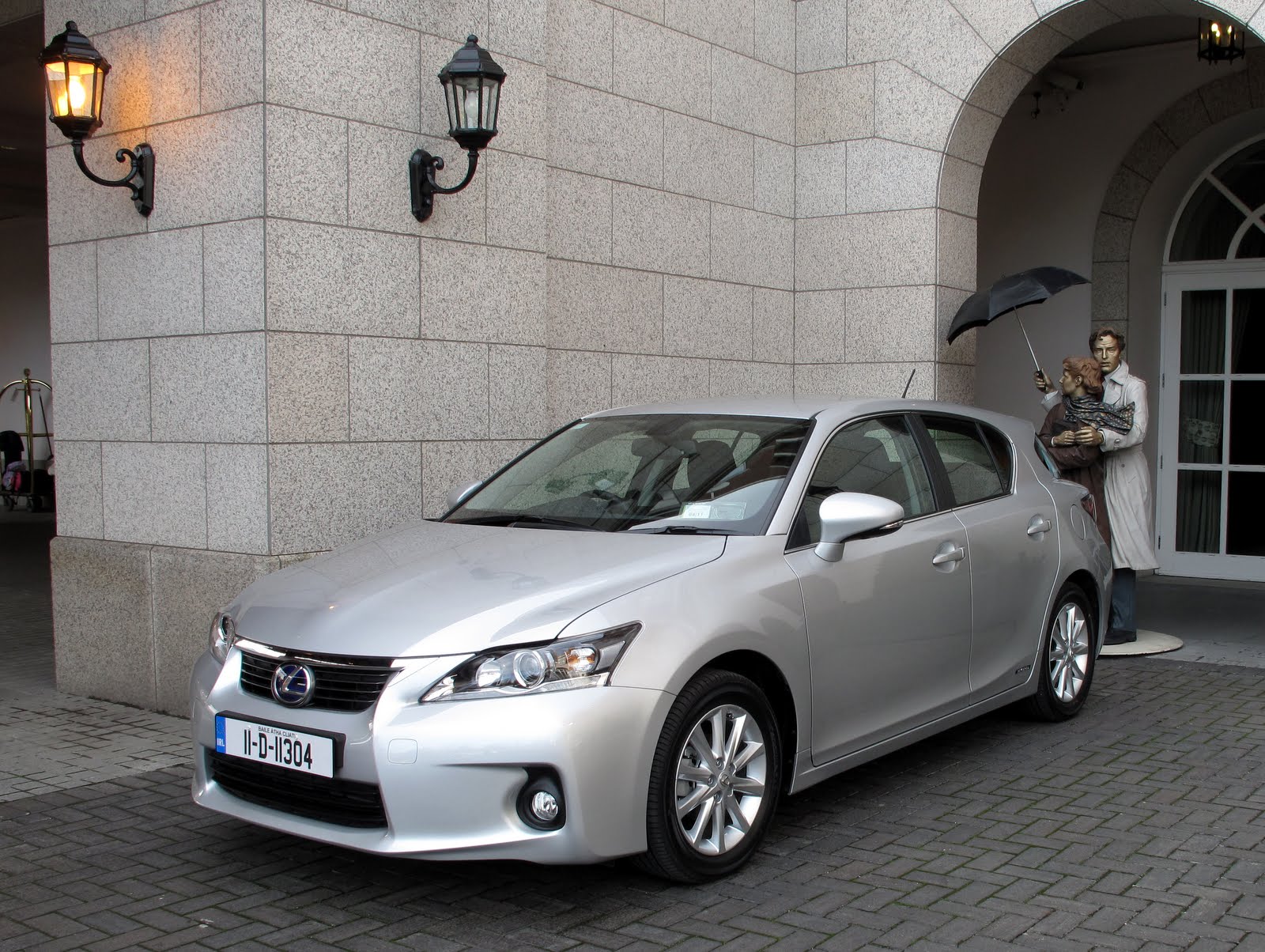 Irish Car+Travel Magazine: New compact hybrid Lexus launched