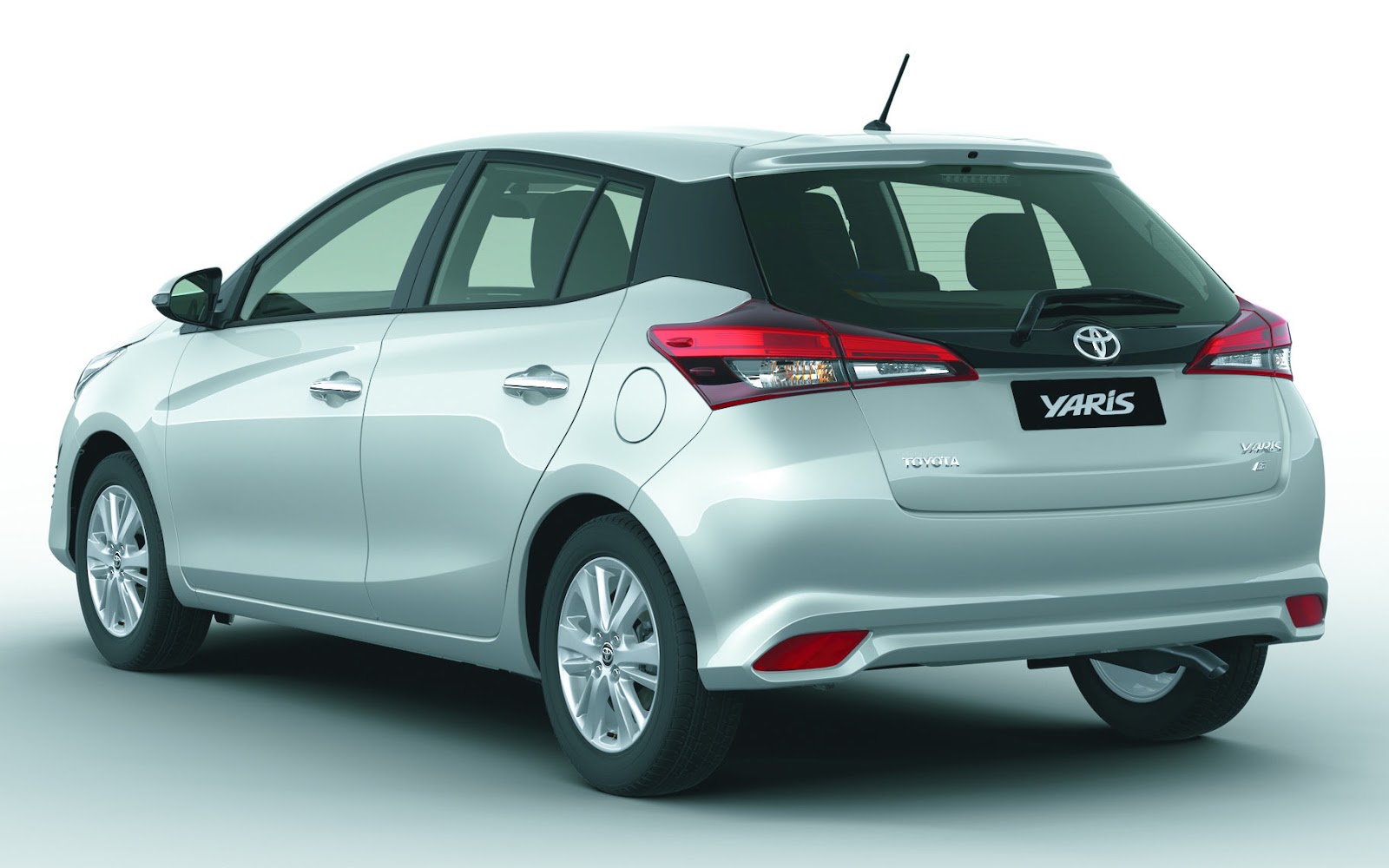 Toyota confirma produção do Yaris Hatch no Brasil em 2018