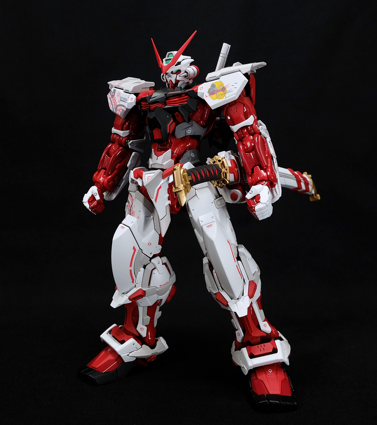Painted Build: HiRM 1/100 Gundam Astray Red Frame