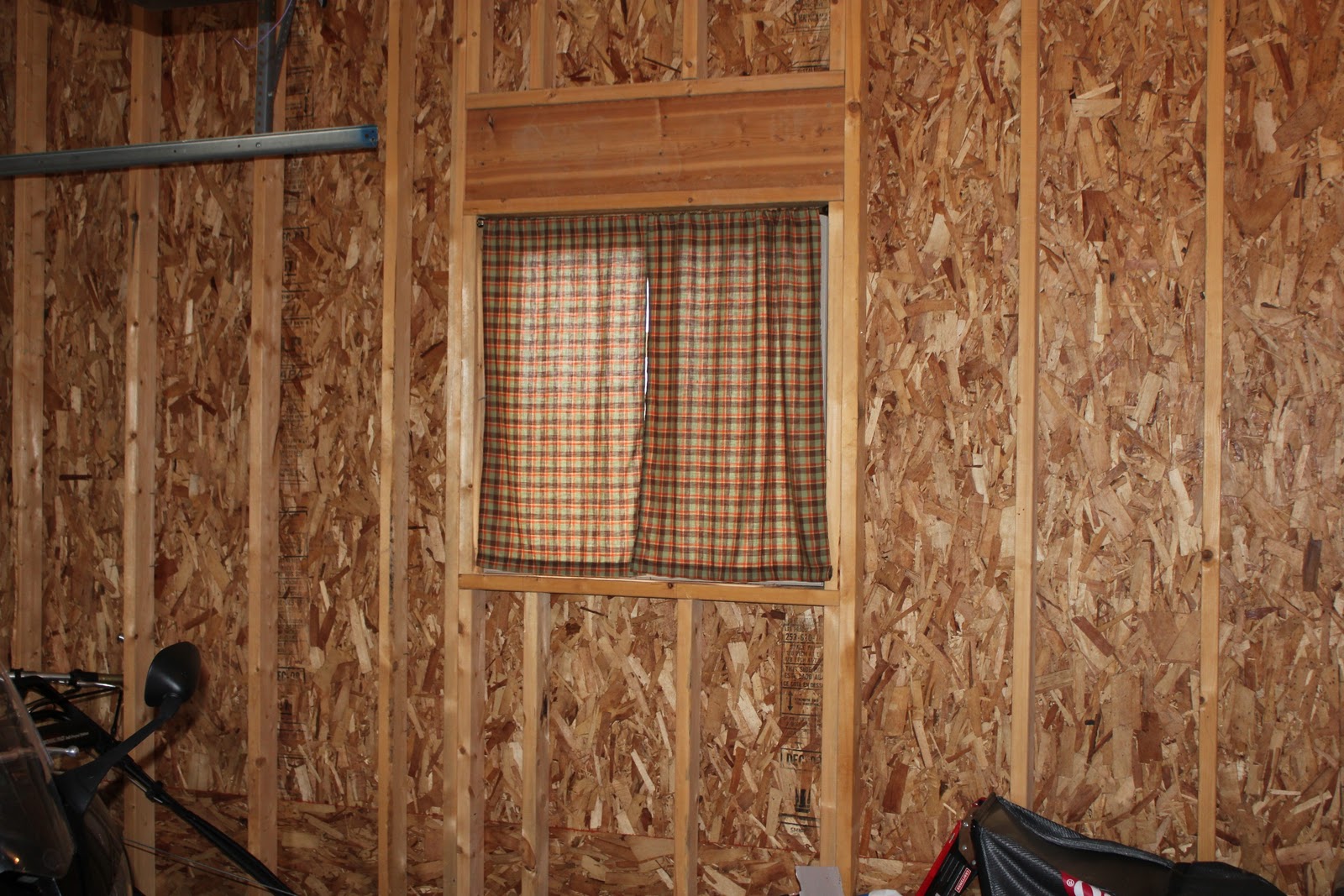 my meller: Garage Window Curtain