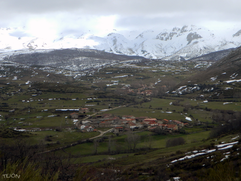 La cueva del tasugo: PEÑA TREMAYA