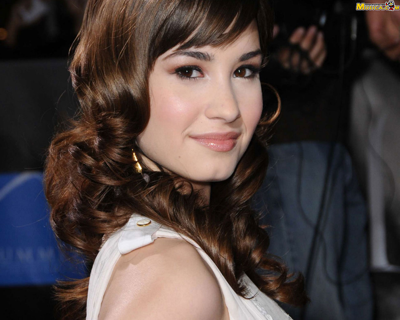 Descargar fotos de Selena Gomez: Fotos de Demi Lovato y Miley Cyrus