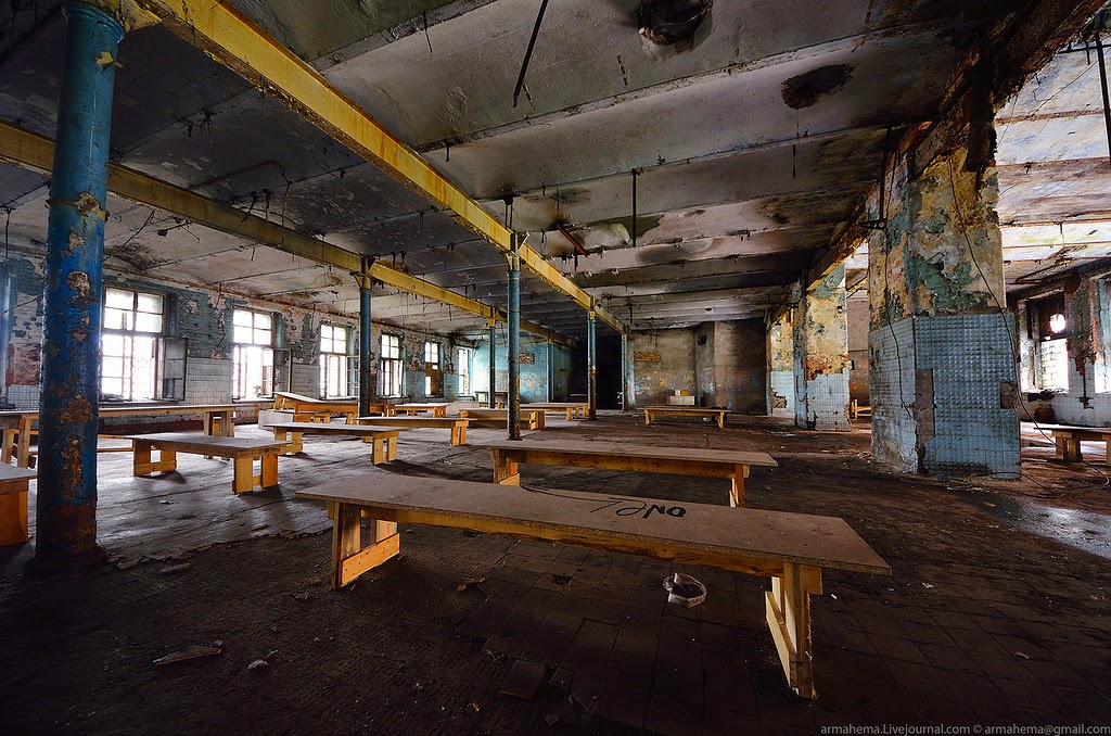 Deserted Places: An abandoned industrial complex in St. Petersburg