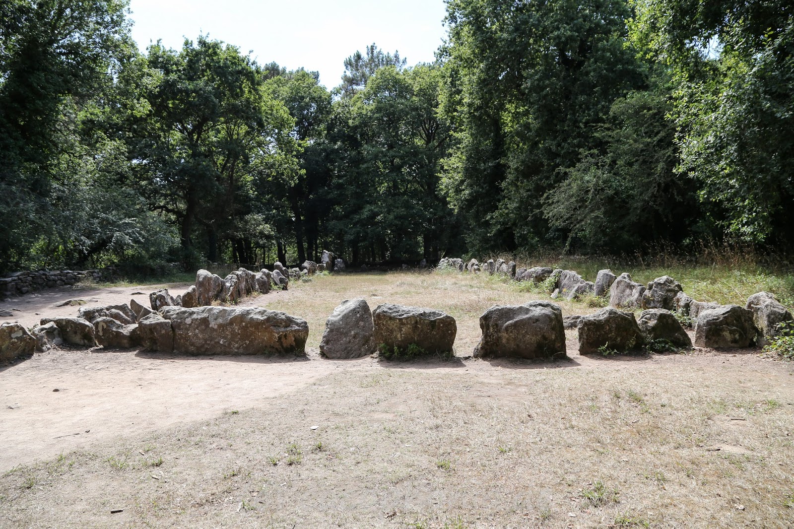Quest Of Megaliths: Géant de Manio / Quadrilatère de Manio - Carnac ...