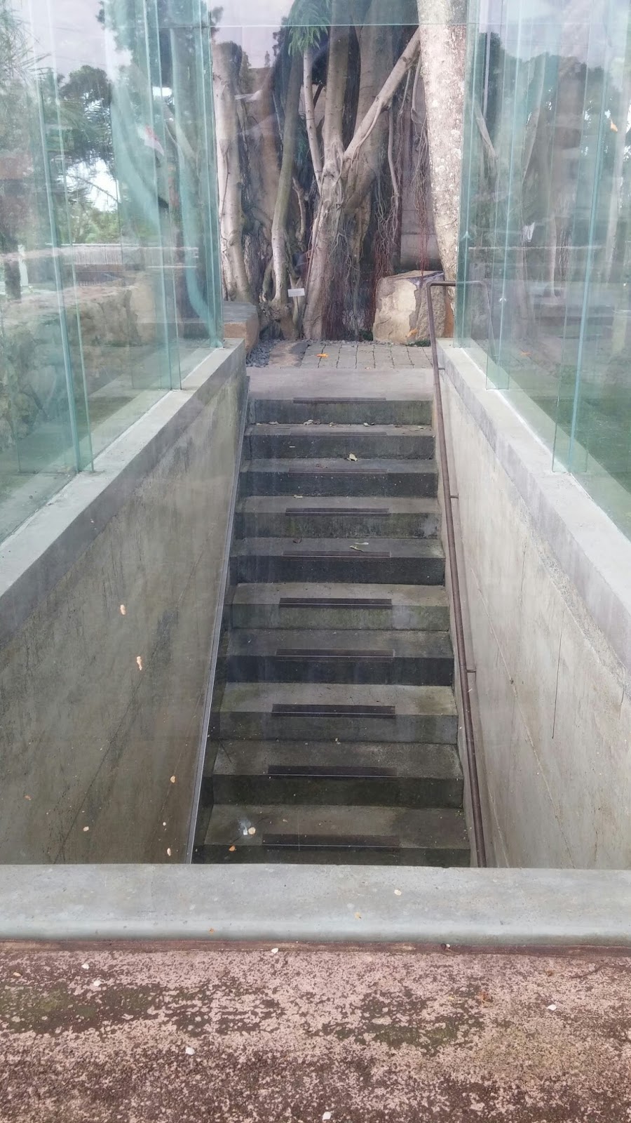 Wot Batu Galeri Seni Out of The Box