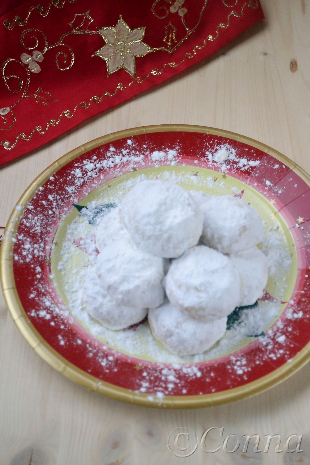 Sabor: Κουραμπιέδες / Kourampiedes (Greek Christmas Biscuits)