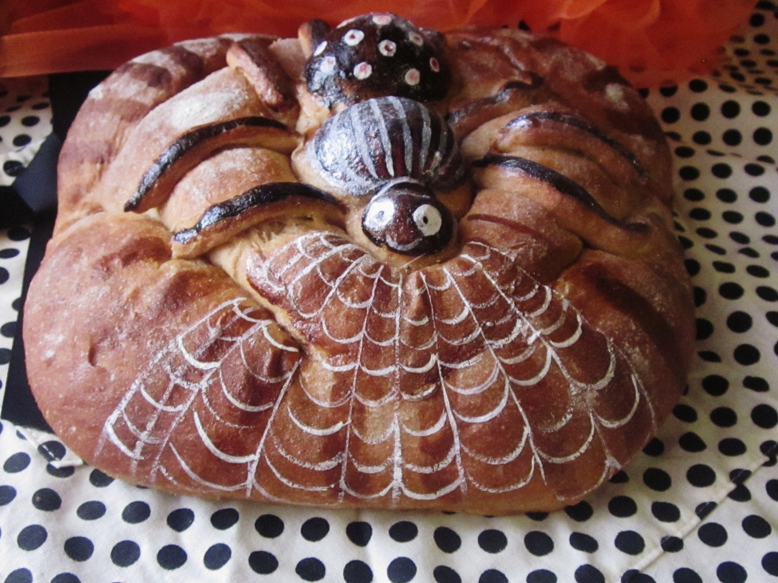 Chef Tess' Bakeroose: Spider Bread!