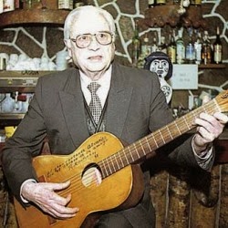 TodoMúsica&Más: ADIÓS A UN "ICONO" DE LAS VERBENAS: "ALVARITO"