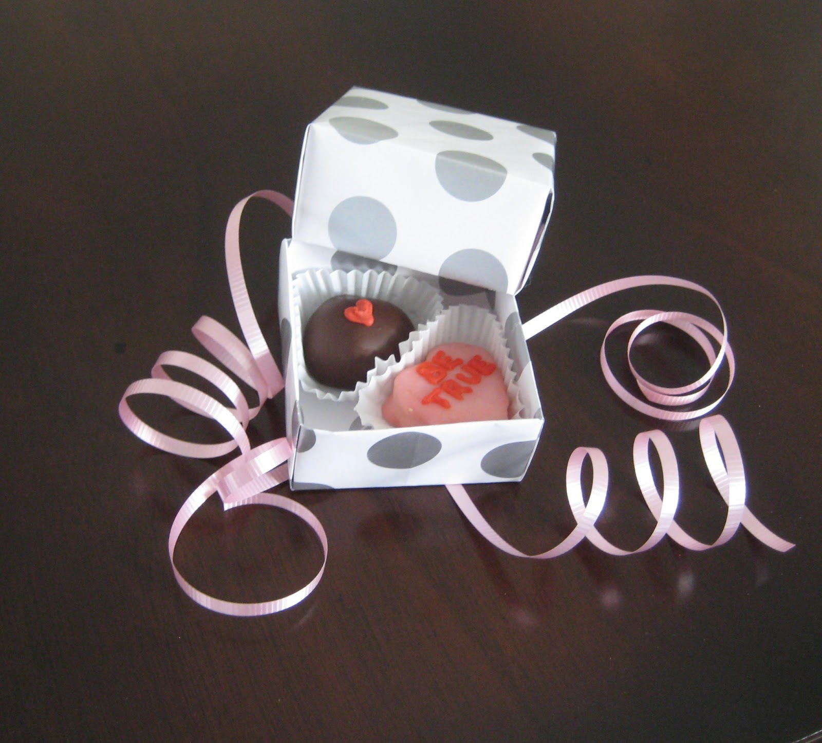 Brainy Buns: Tutorial: Truffle Boxes