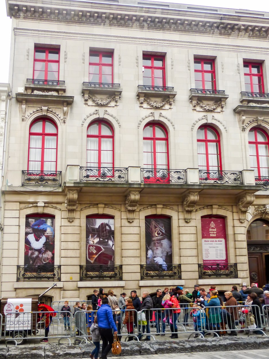 MIJNVRIJETIJDSBLOG: HET HUIS VAN DE SINT in SINT-NIKLAAS