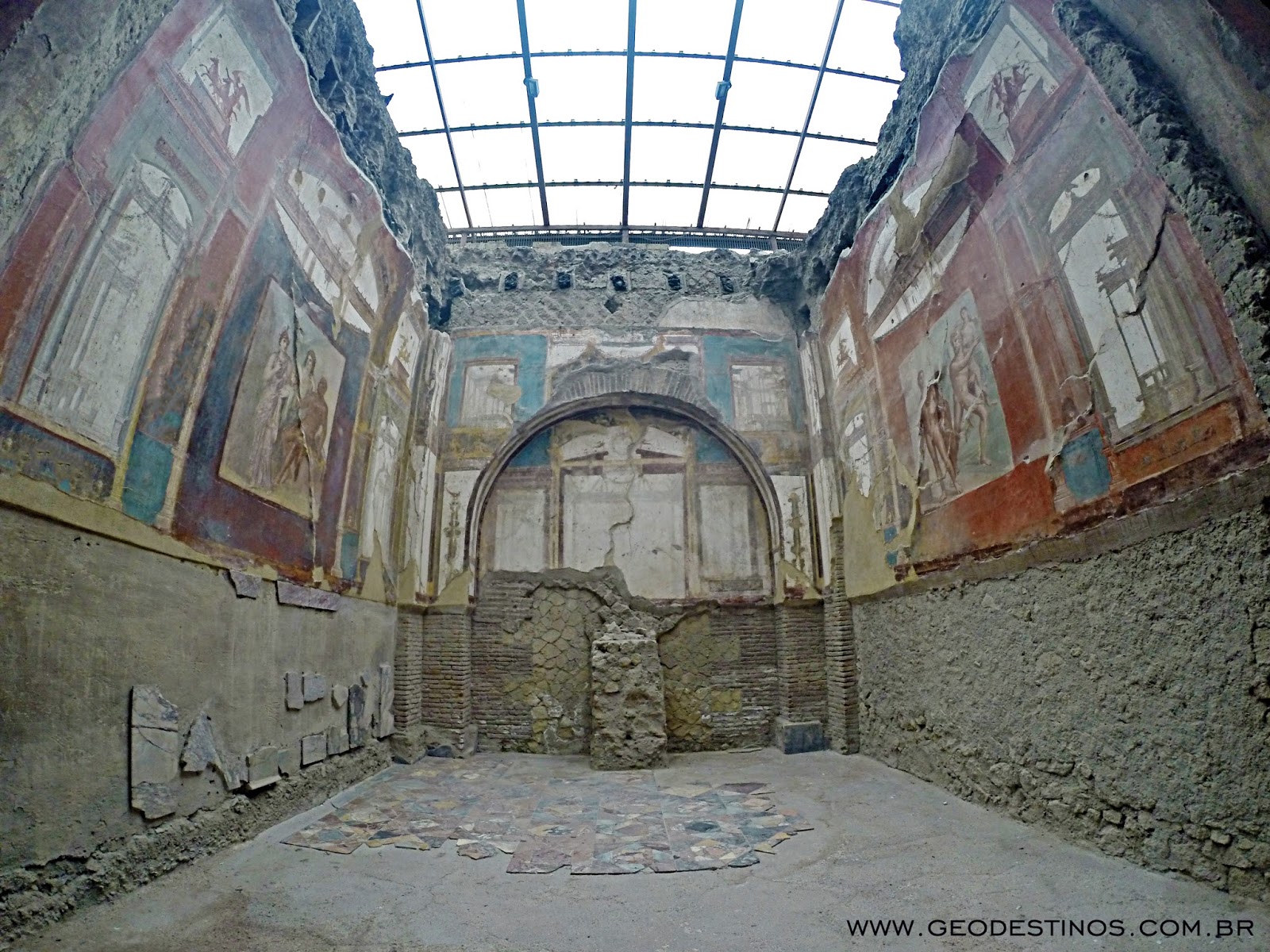 A misteriosa e fascinante... Herculano (Série Nápoles - Parte II)