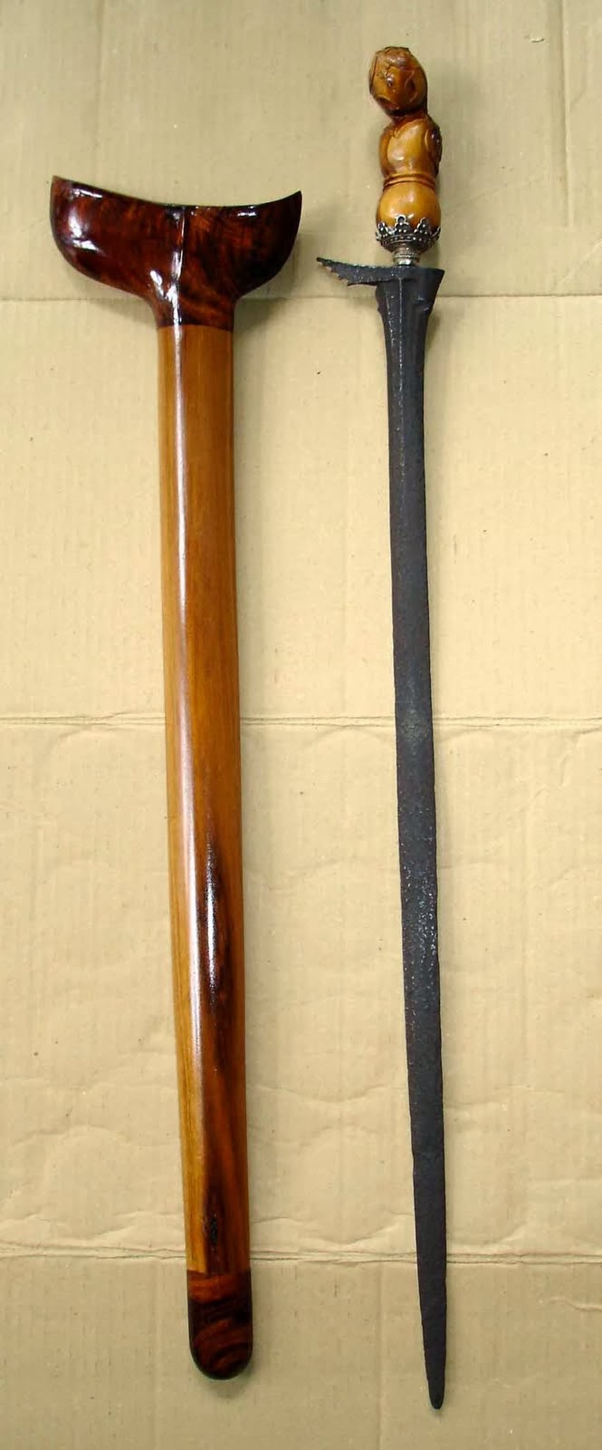 SELANGKAH KE ALAM MISTIK: JENIS-JENIS KERIS