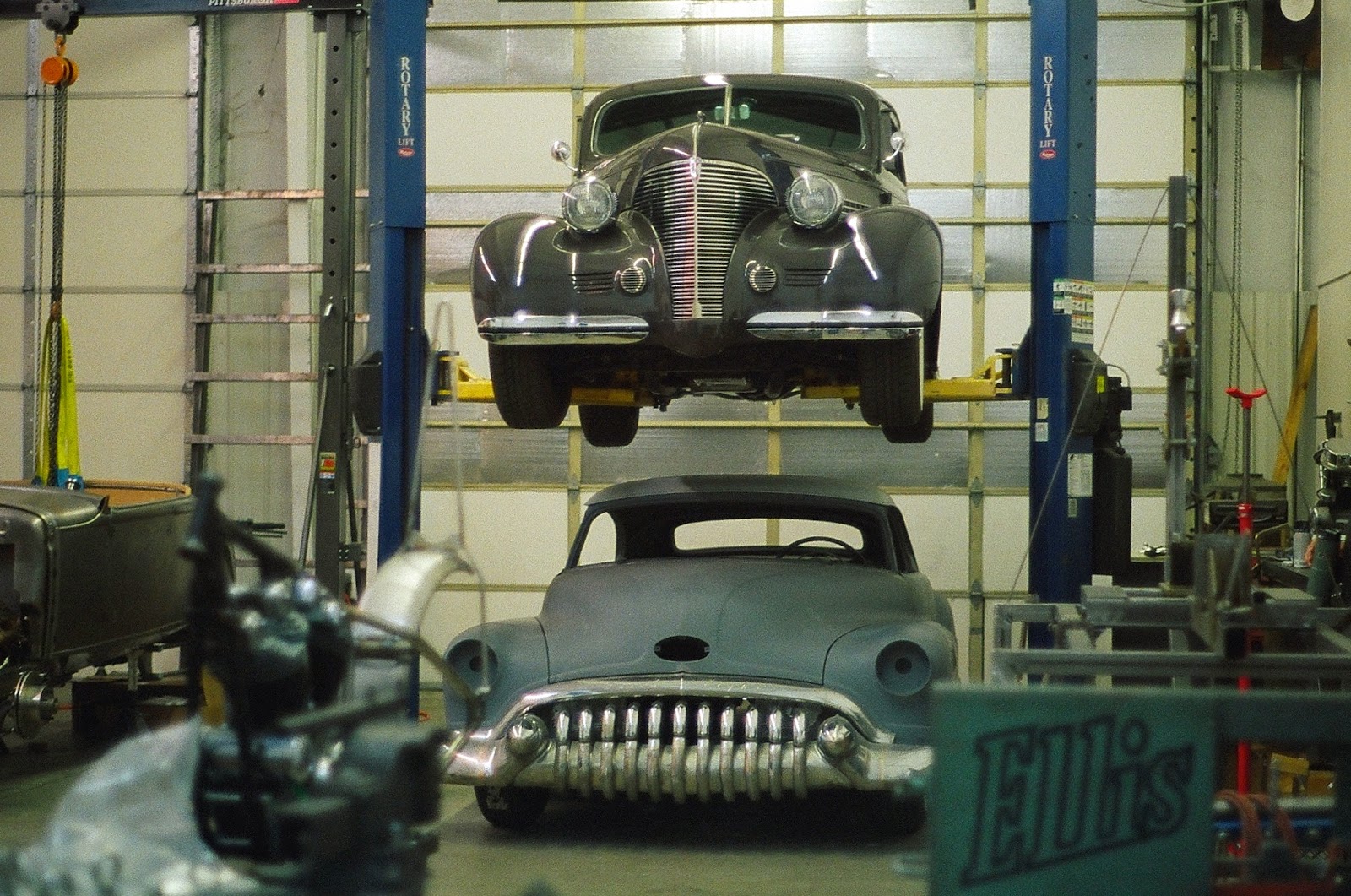 WRECKED METALS : Shop Photos