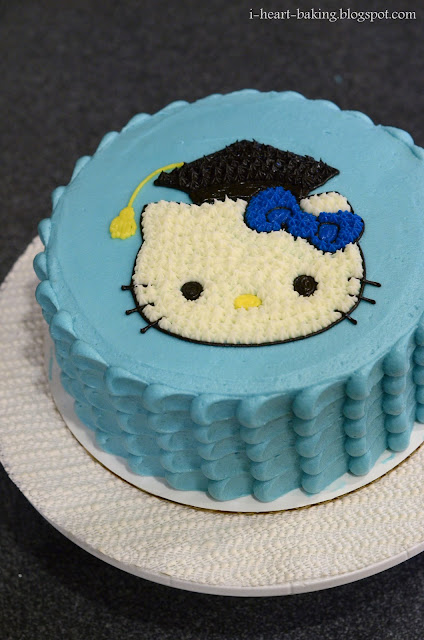 i heart baking!: hello kitty graduation cake