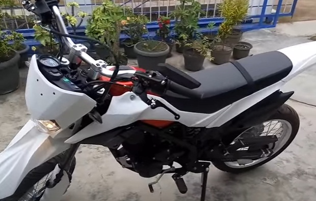 Modifikasi Kawasaki D-Tracker 150 Terbaru Simpel Elegan