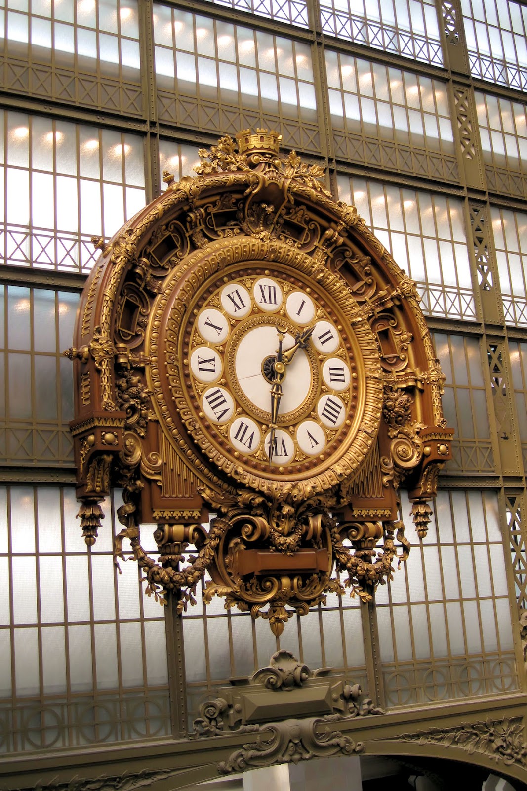 A Walk Thru Paris: 03/30/11