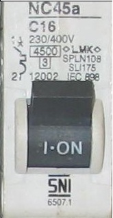 emal's think: Mengenal MCB