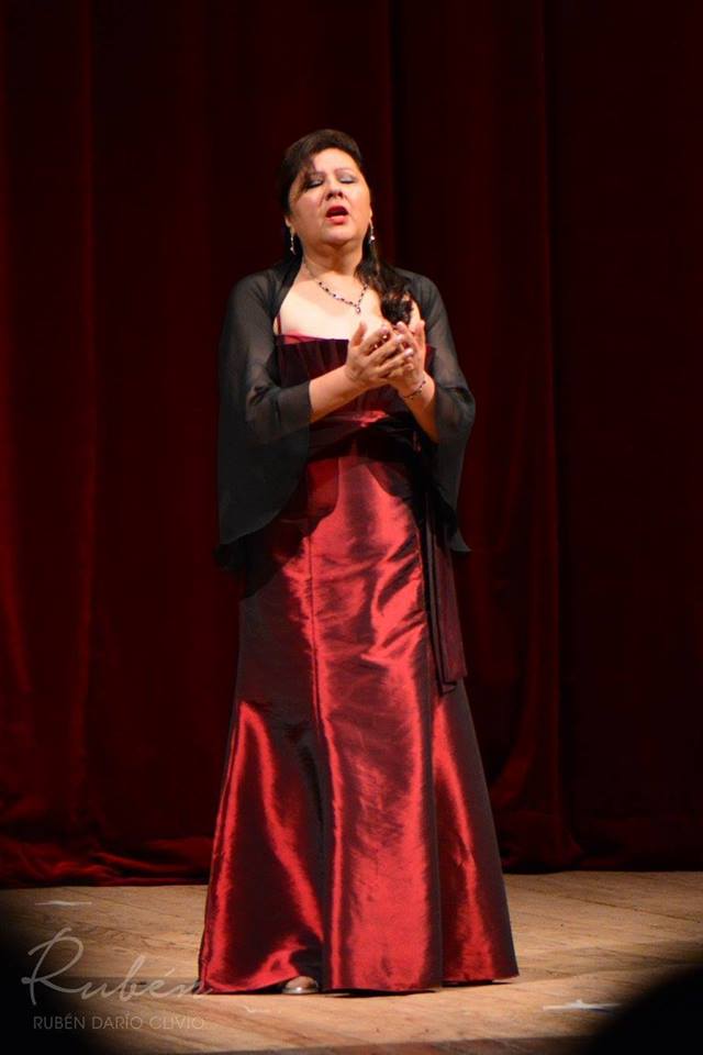 Mariela Barzola mezzosoprano
