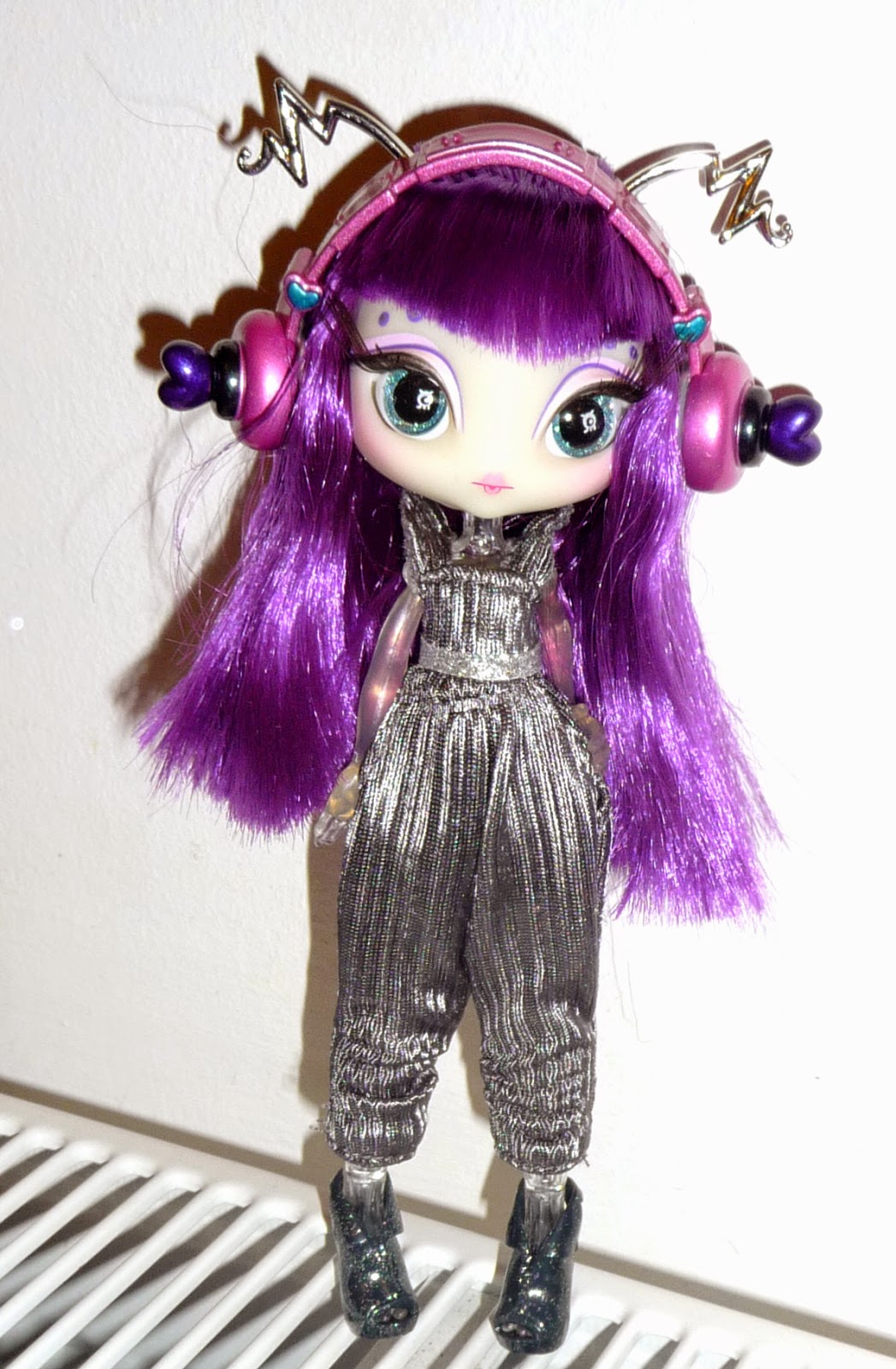 Monkfish's dolly ramble: Novi Stars - Nita Light Energy Pod playset