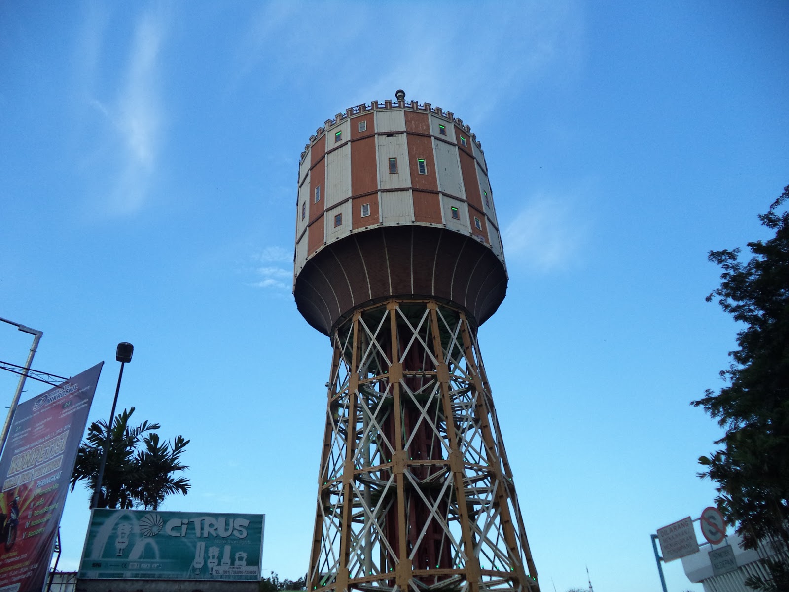 Tapanuli Nadeges: Menara Tirtanadi di Medan